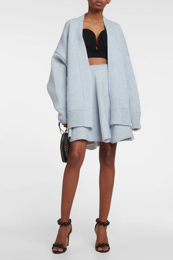 Phia: Your Personal Shopping Assistant